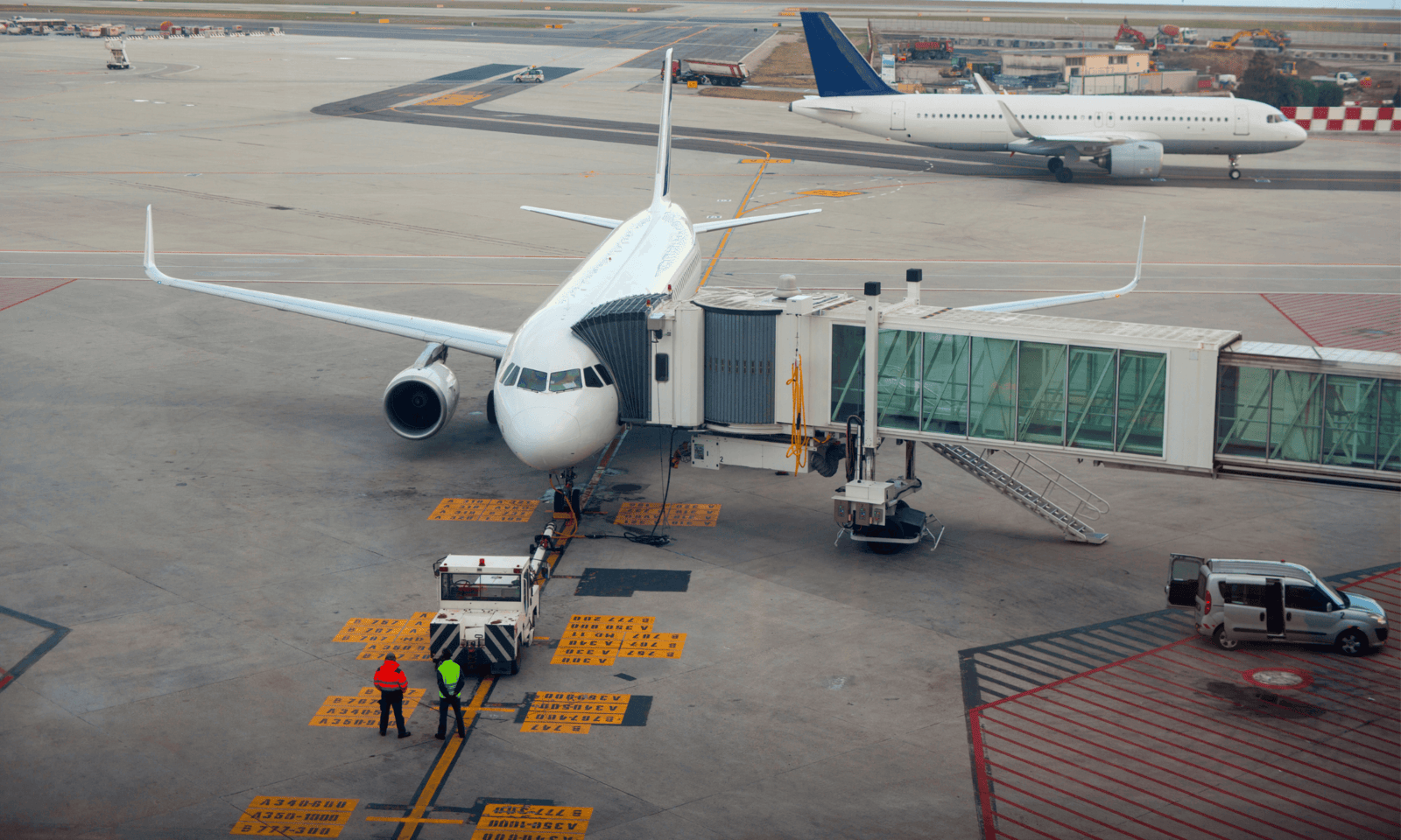 Performance Measurement in Airports - Top 10 KPIs for Every Airport | Isarsoft